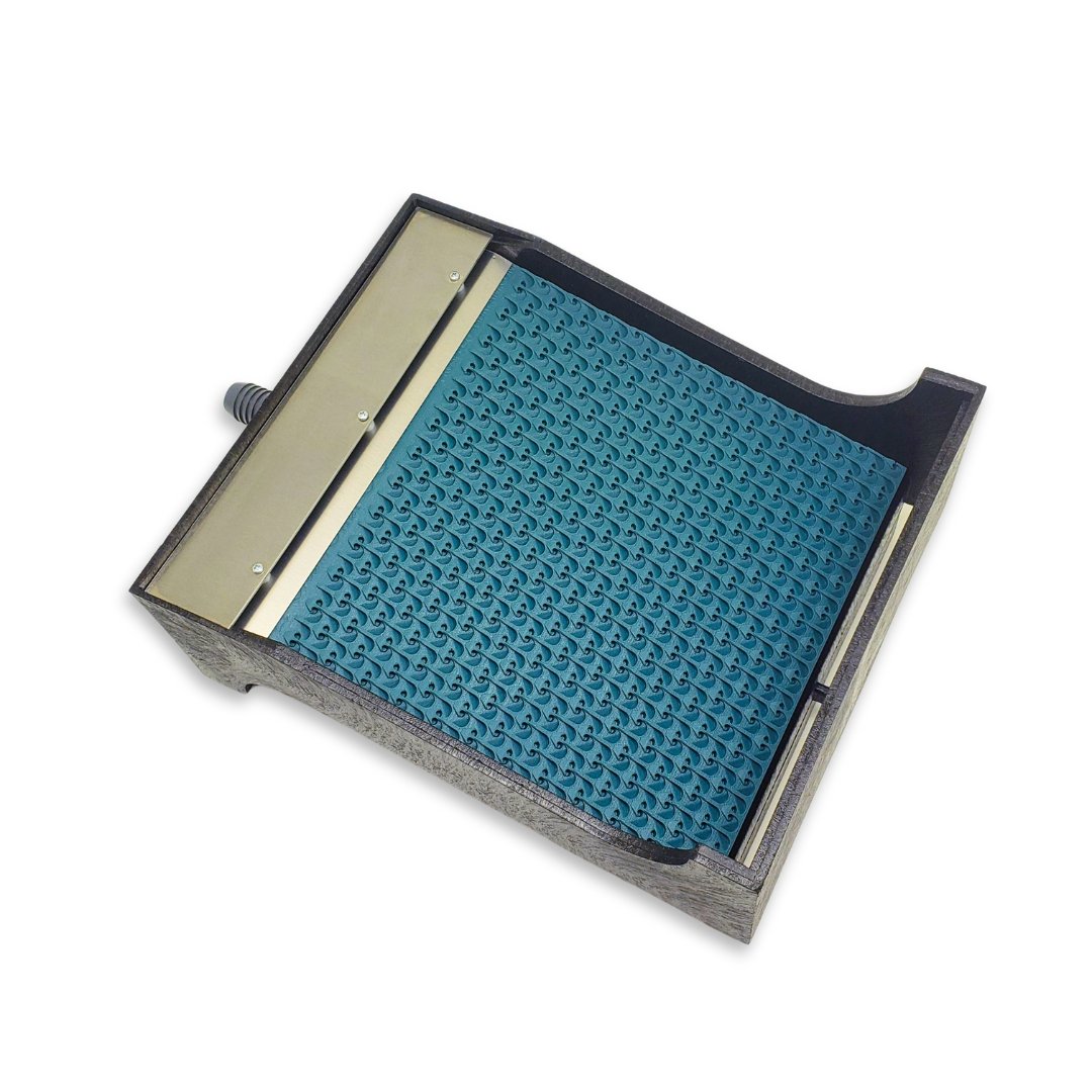 Gold Cube Top Water Tray with Micro Dream Mat | Gold Prospecting